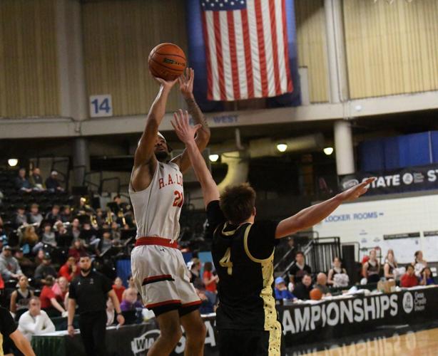 Longview boys basketball sets eyes on championship again