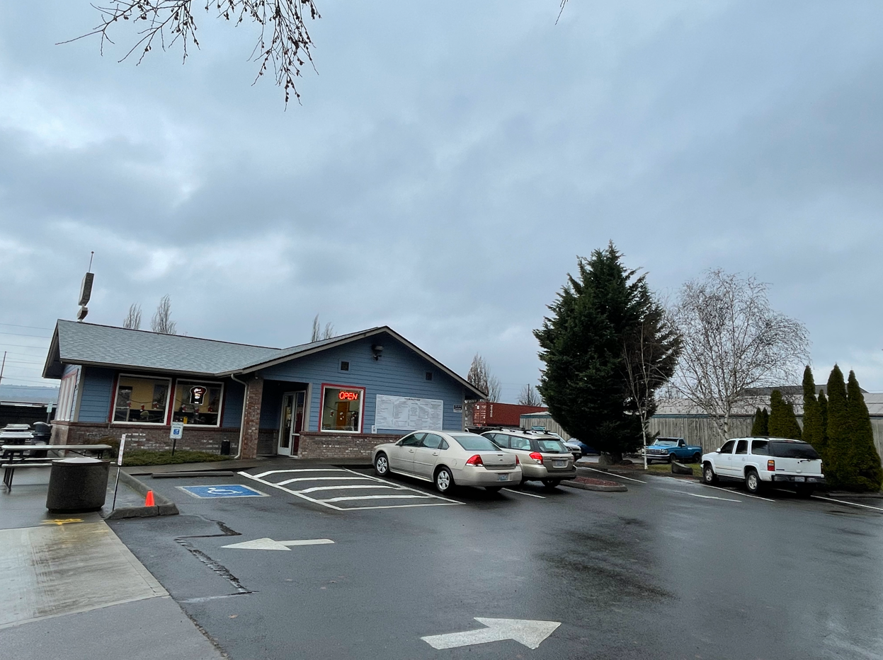 Yakama Nation members caught selling fresh salmon in Kalama