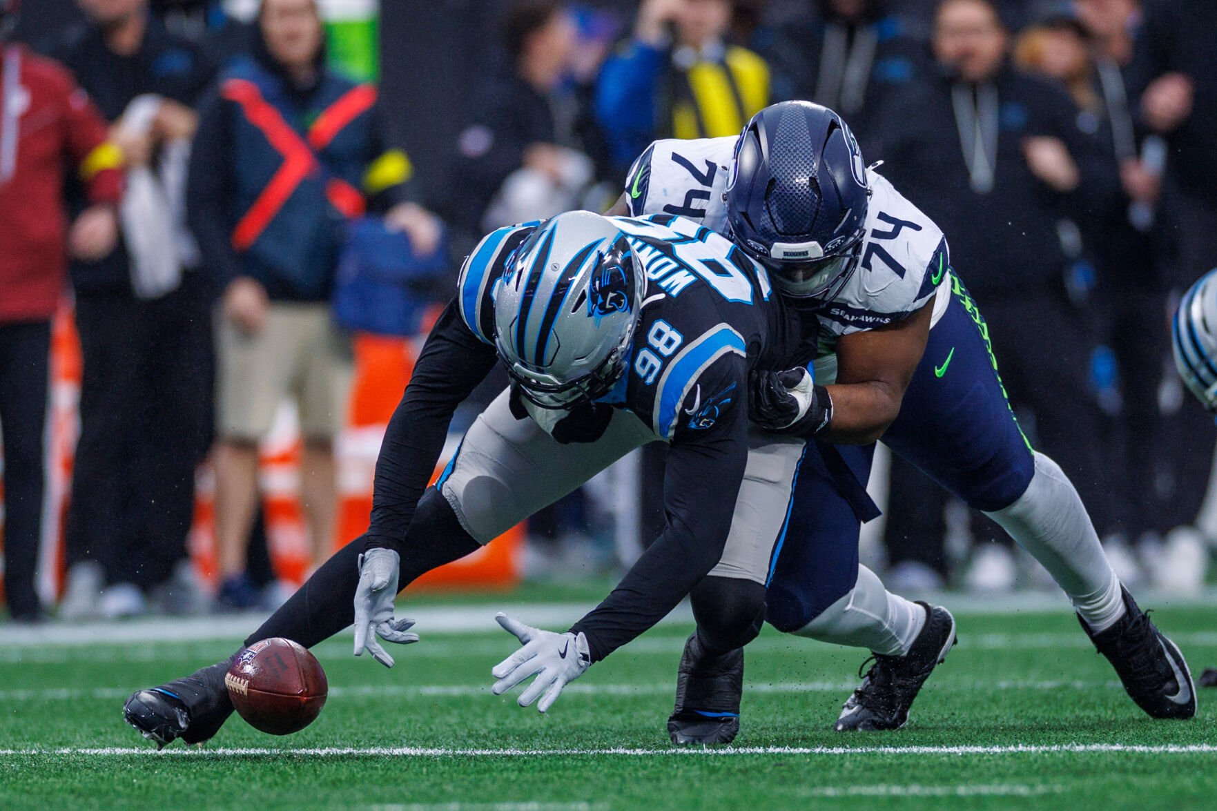 Seahawks’ Charles Cross out for 49ers game; Rashid Shaheed set to play