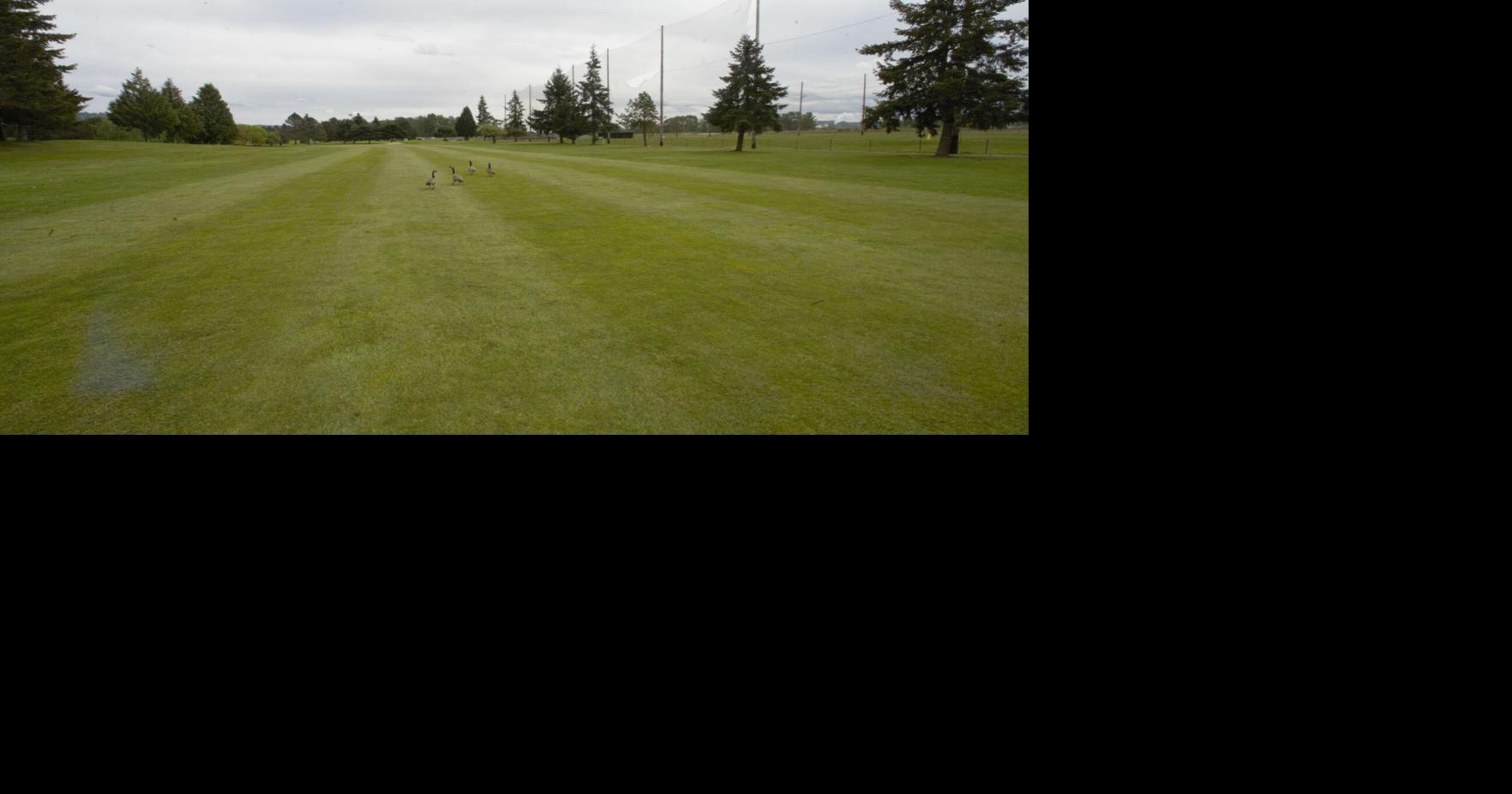 Boys High School Golf: Keesee leads Kelso over Ridgefield