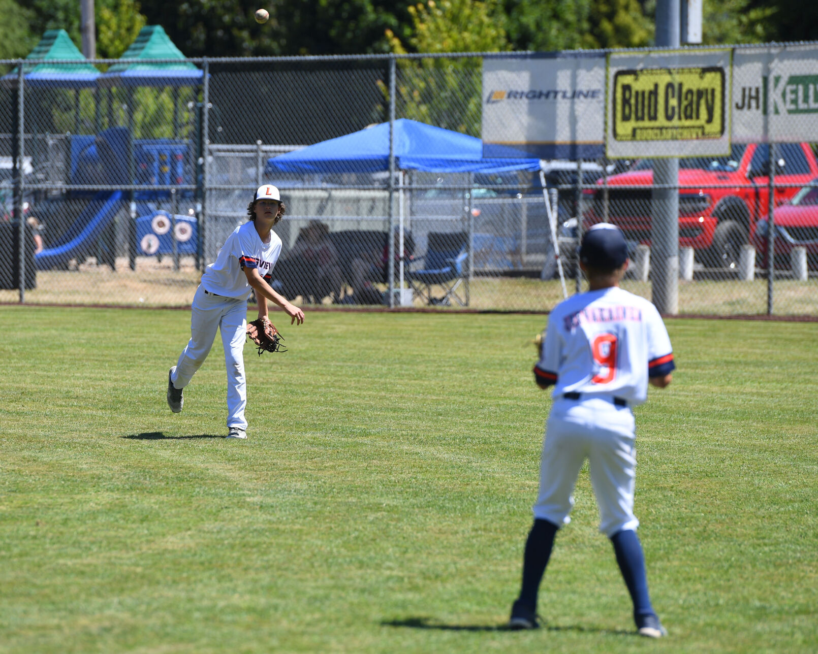 Longview Youth Baseball 12u Teagan Barber and Gunnar Jurvakainen