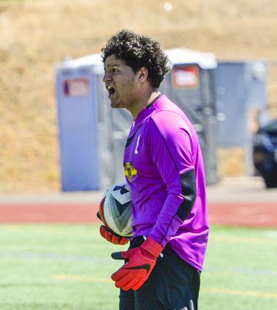 State Soccer Preview: Bilingual Contreras uses communication to key success