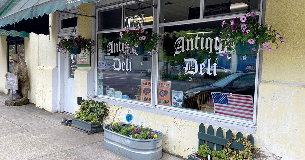 Signature Fare: Kalama deli shop sells Thanksgiving-inspired sandwich ...
