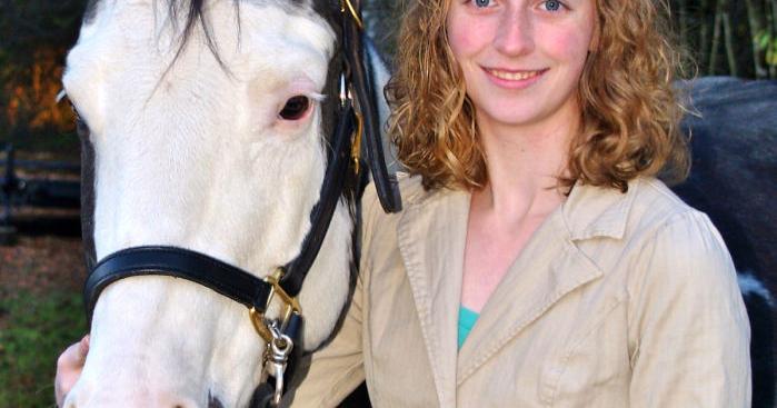 Standout Grad: Amber Bacon, Kalama