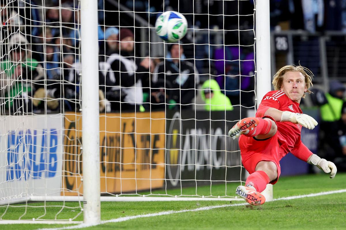 Sounders open training camp: 4 questions for the 2026 season