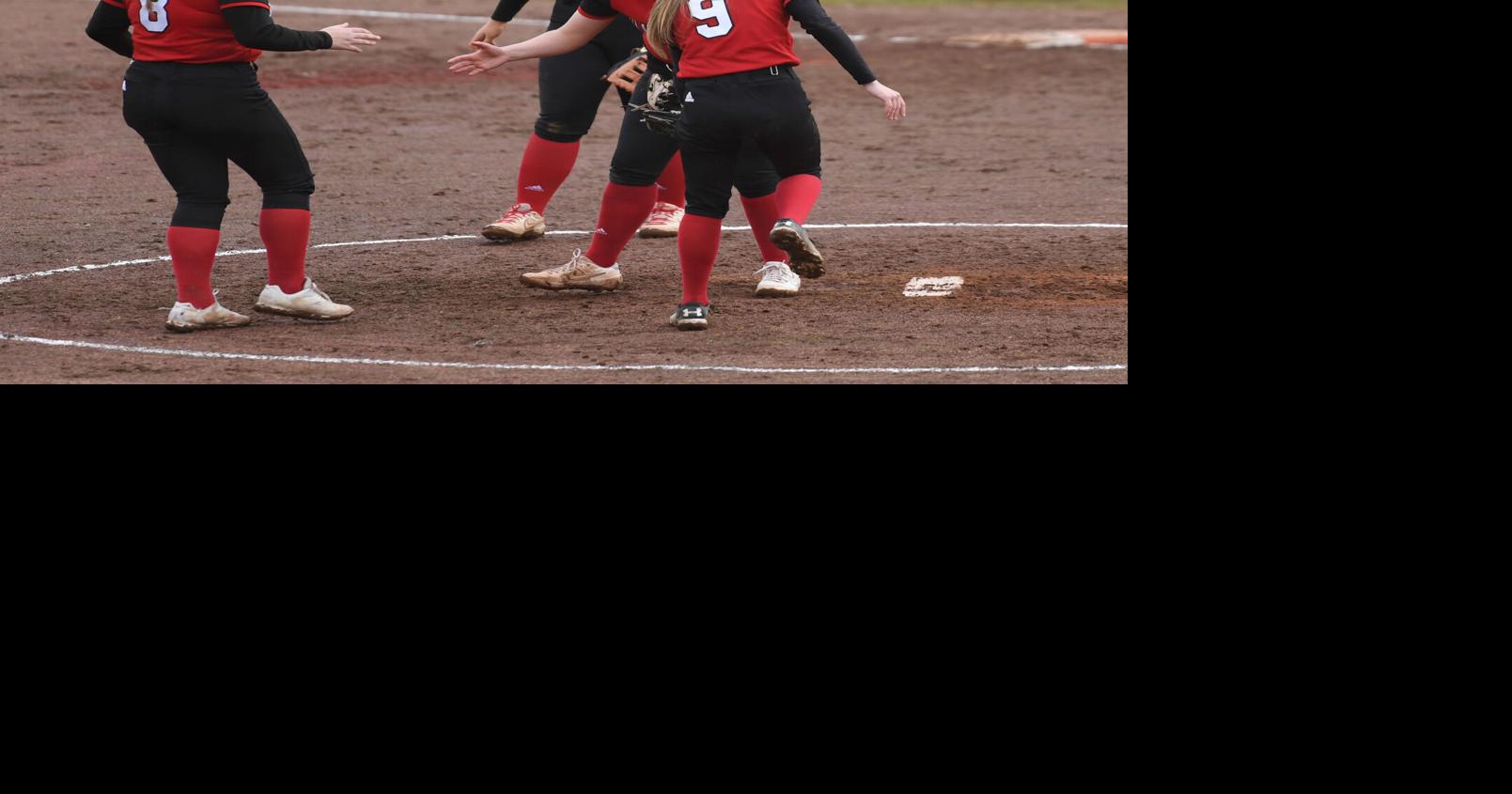 OSAA High School Softball: Thomas dominates Vernonia in Clatskanie win