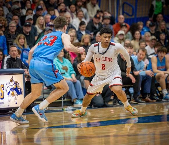 Jacks get hot late to win district title against Mark Morris