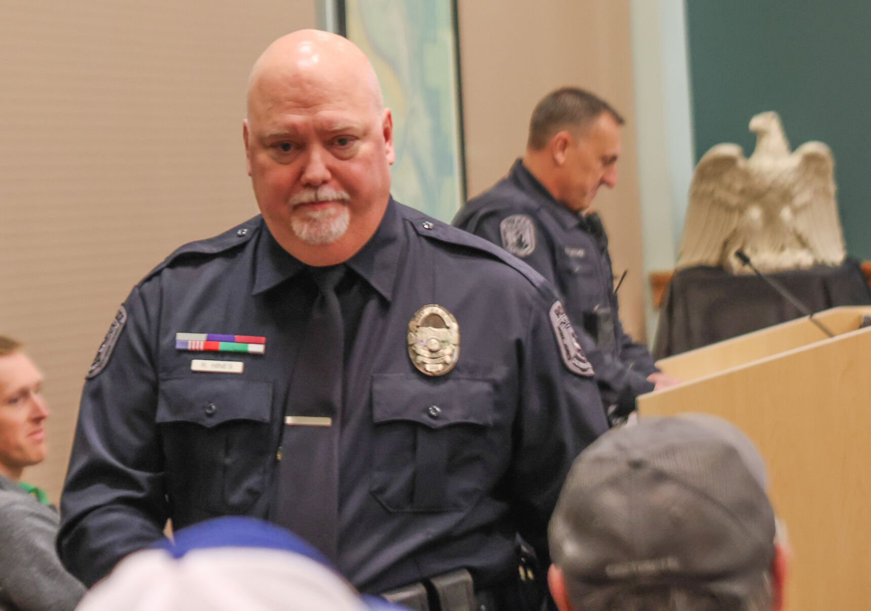 Kelso police officer retires after 22 years