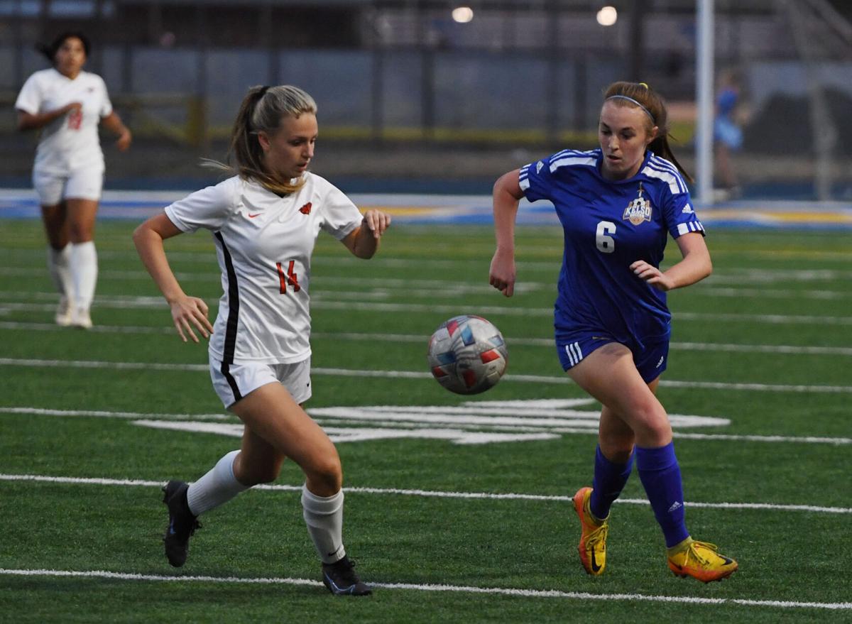 3A High School Girls Soccer: Swanson and Ross put Kelso over Battle Ground
