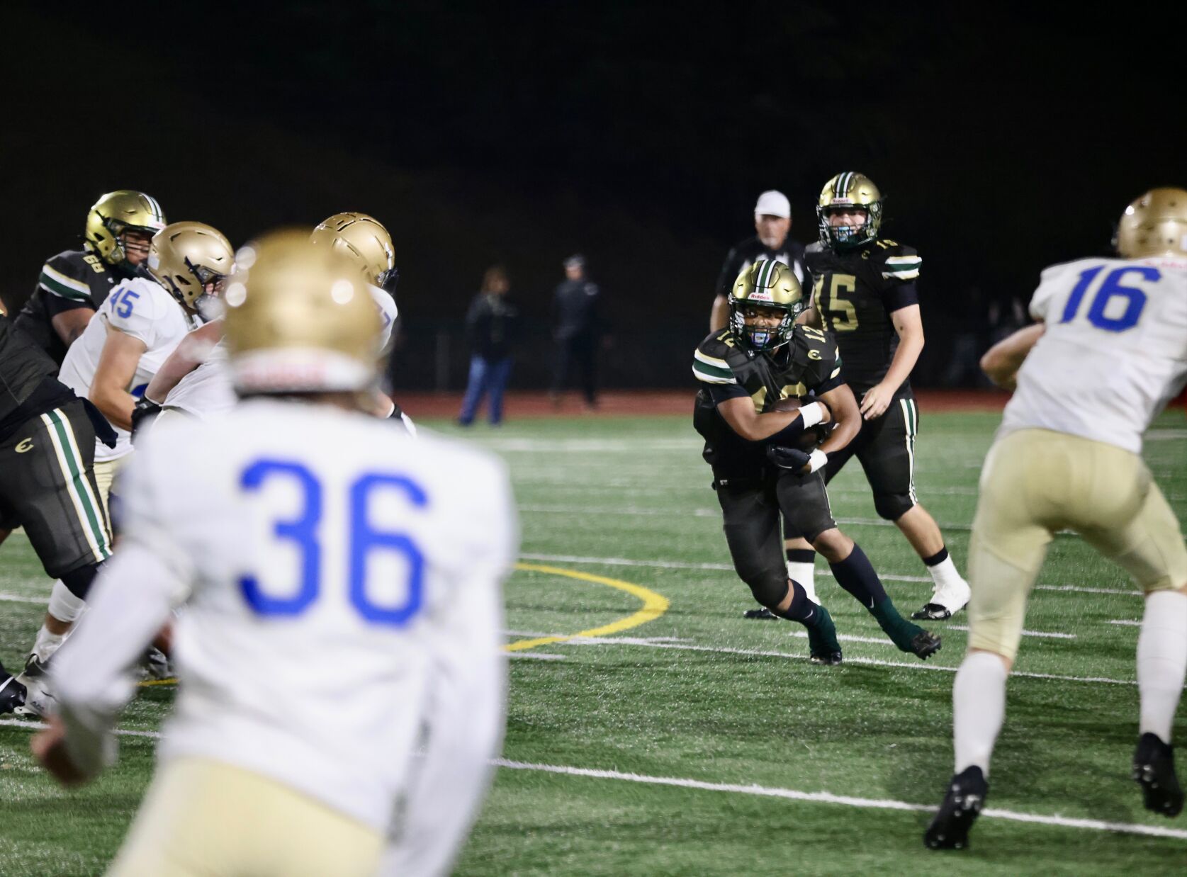 Kelso football falls to Evergreen in heavyweight bout