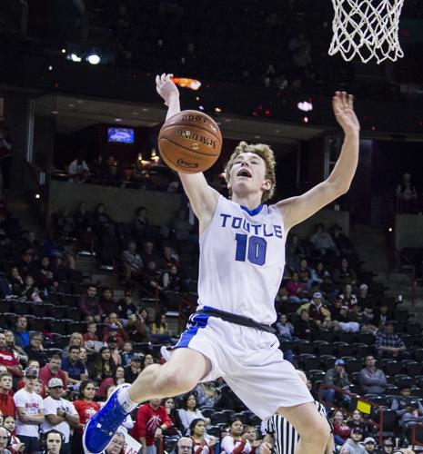 Brewster ends Toutle Lake's title hopes
