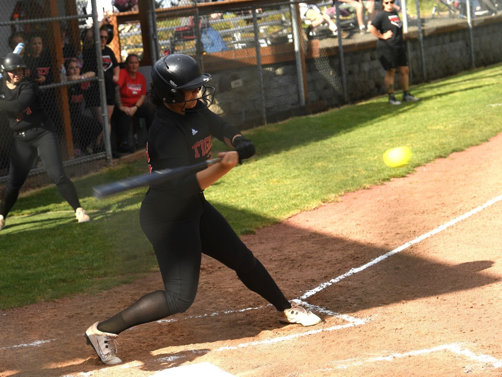 Kayden Byrum wins it in walk-off fashion for Clatskanie