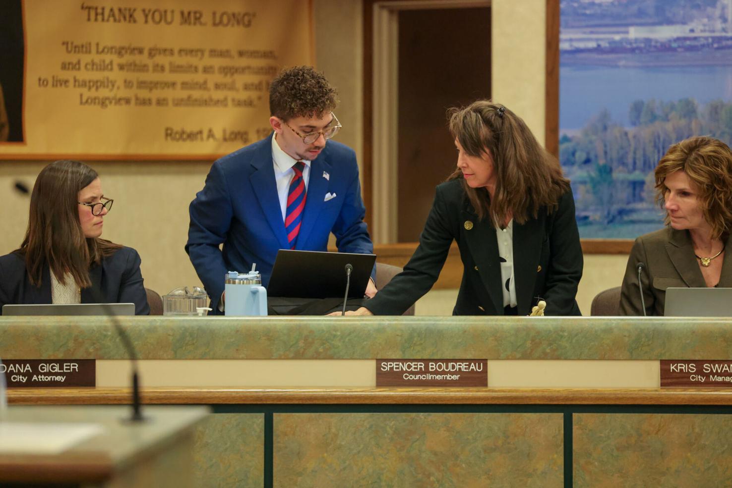 UPDATE: Boudreau named mayor of Longview, city and county to rejoin on ...