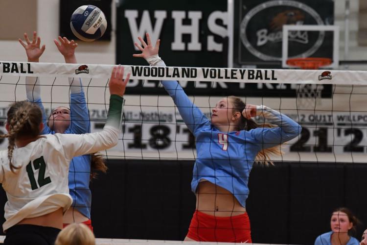 Mark Morris volleyball capitalizes on Woodland errors