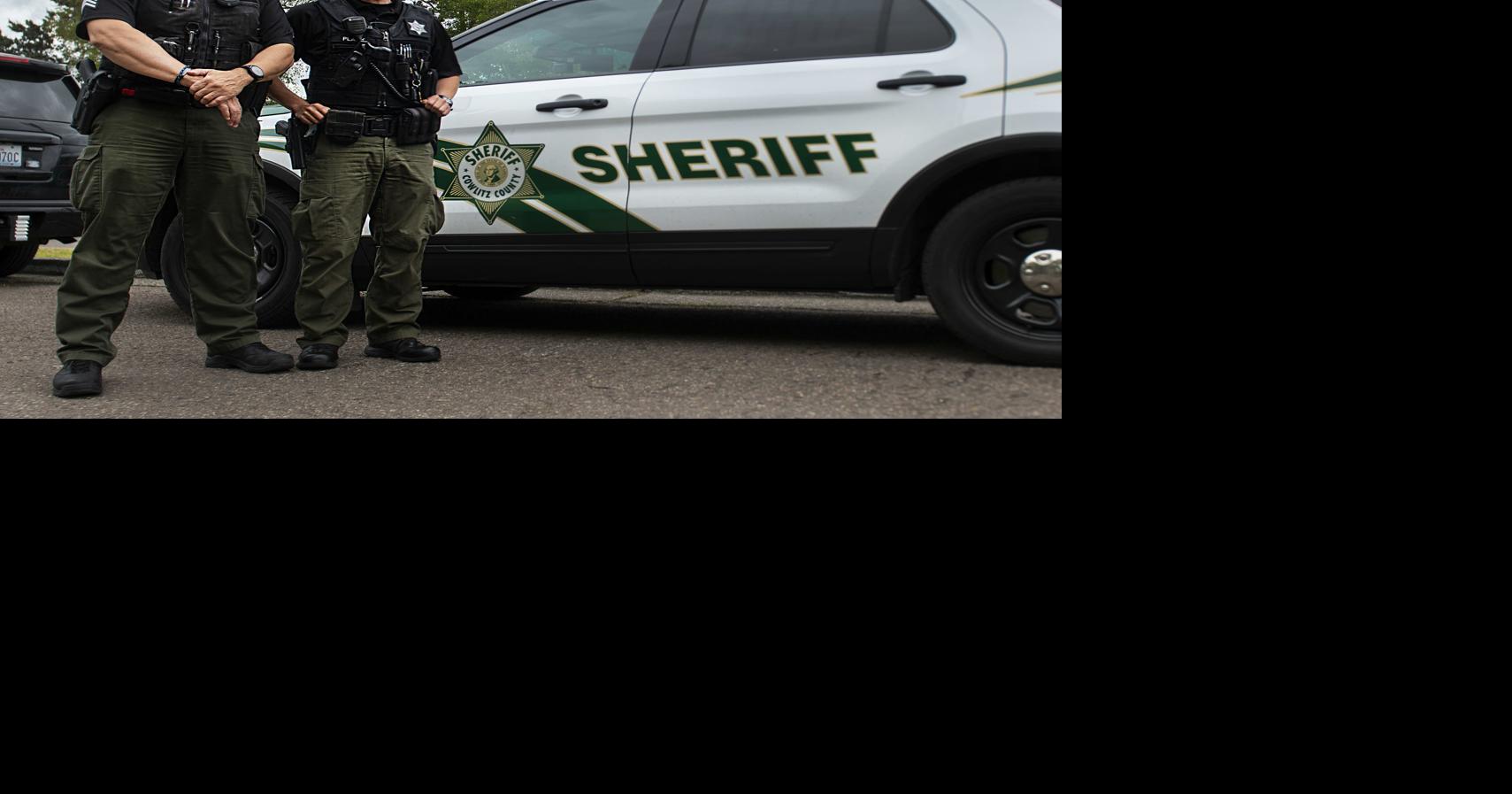 New attire at Cowlitz County sheriff's office makes deputy's uniforms ...
