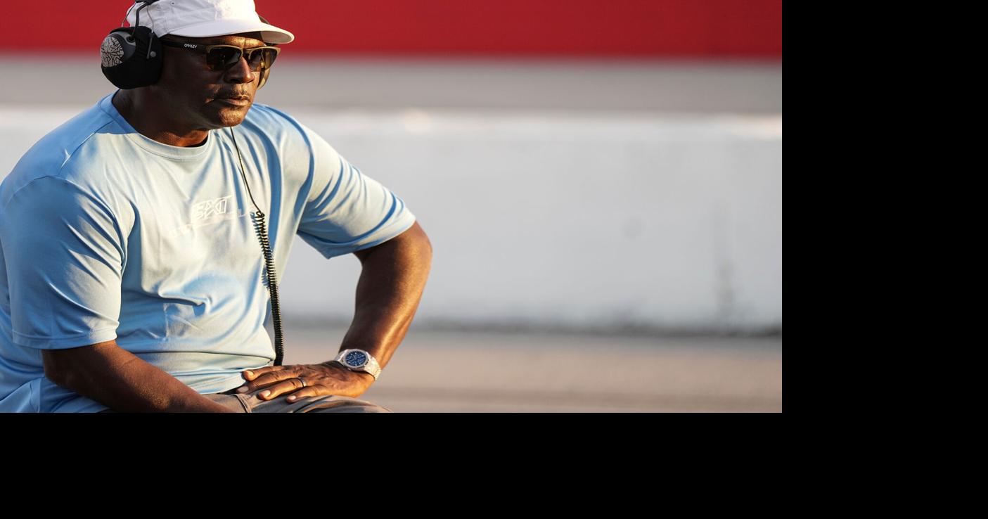 Michael Jordan gives back to NBA through NBC coverage