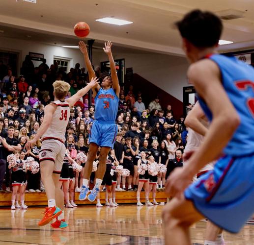 Breaking down the district bracket for boys basketball