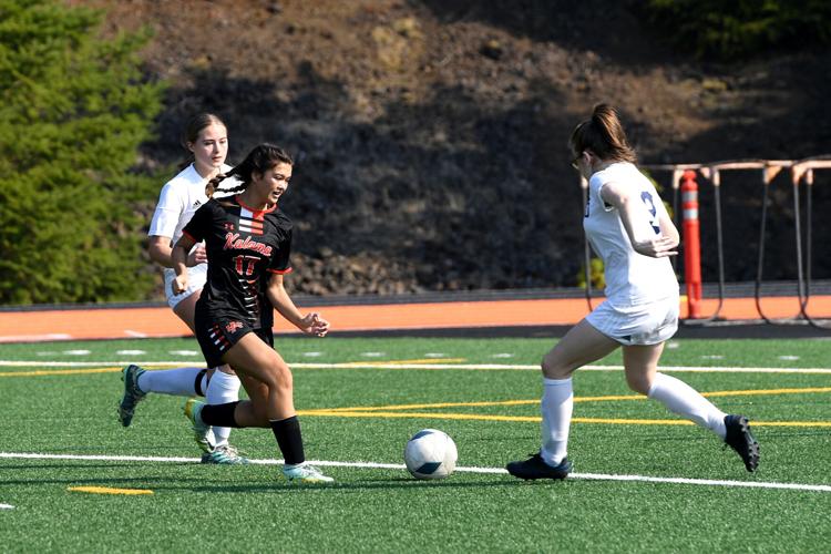 2B High School Girls Soccer: Hollifield’s scores 4, Kalama KO’s Ilwaco