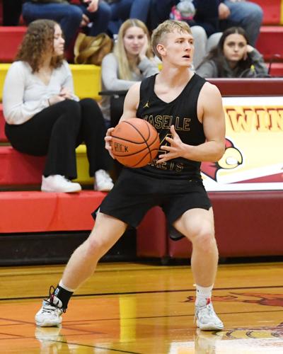 1B High School Boys Basketball: Naselle’s season ends on buzzer-beater ...