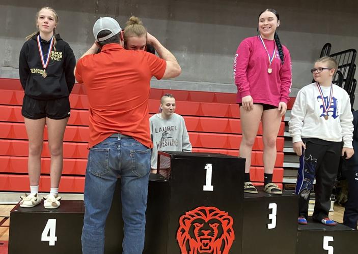 Five Red Devil wrestlers punch tickets to state tournament | Sport ...
