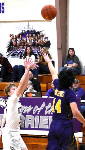 Terriers add two losses over the weekend | Sports | terrytribune.com