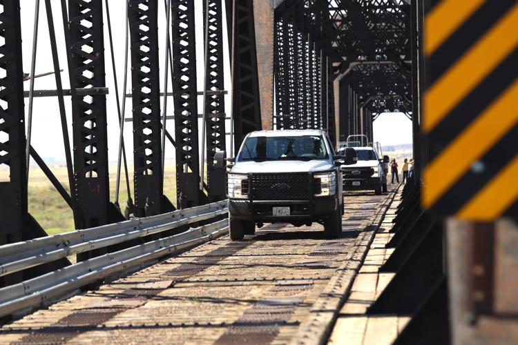 MDOT orders closure of Milwaukee Bridge amid safety concerns | News ...