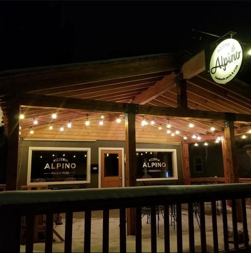 New Italian restaurant offers pizza, authentic fare | News ...