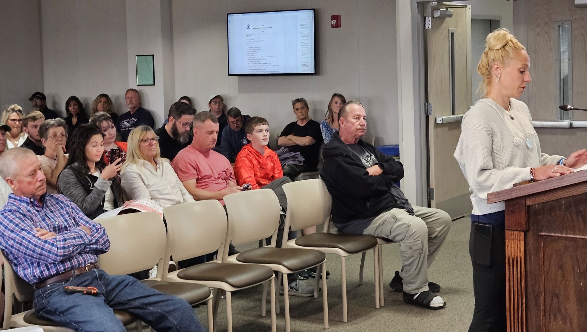 Residents urge transparency, oppose Duke Energy gas plant proposal at ...