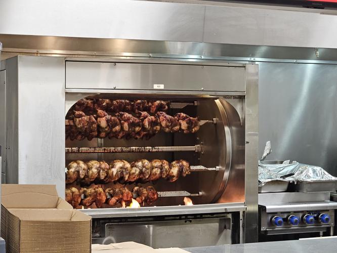 What's Happening: New restaurant serves up chicken any way you want it ...