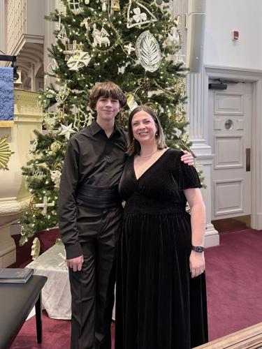 Family ties and timeless tunes will shine at Lexington Choral Society’s ...