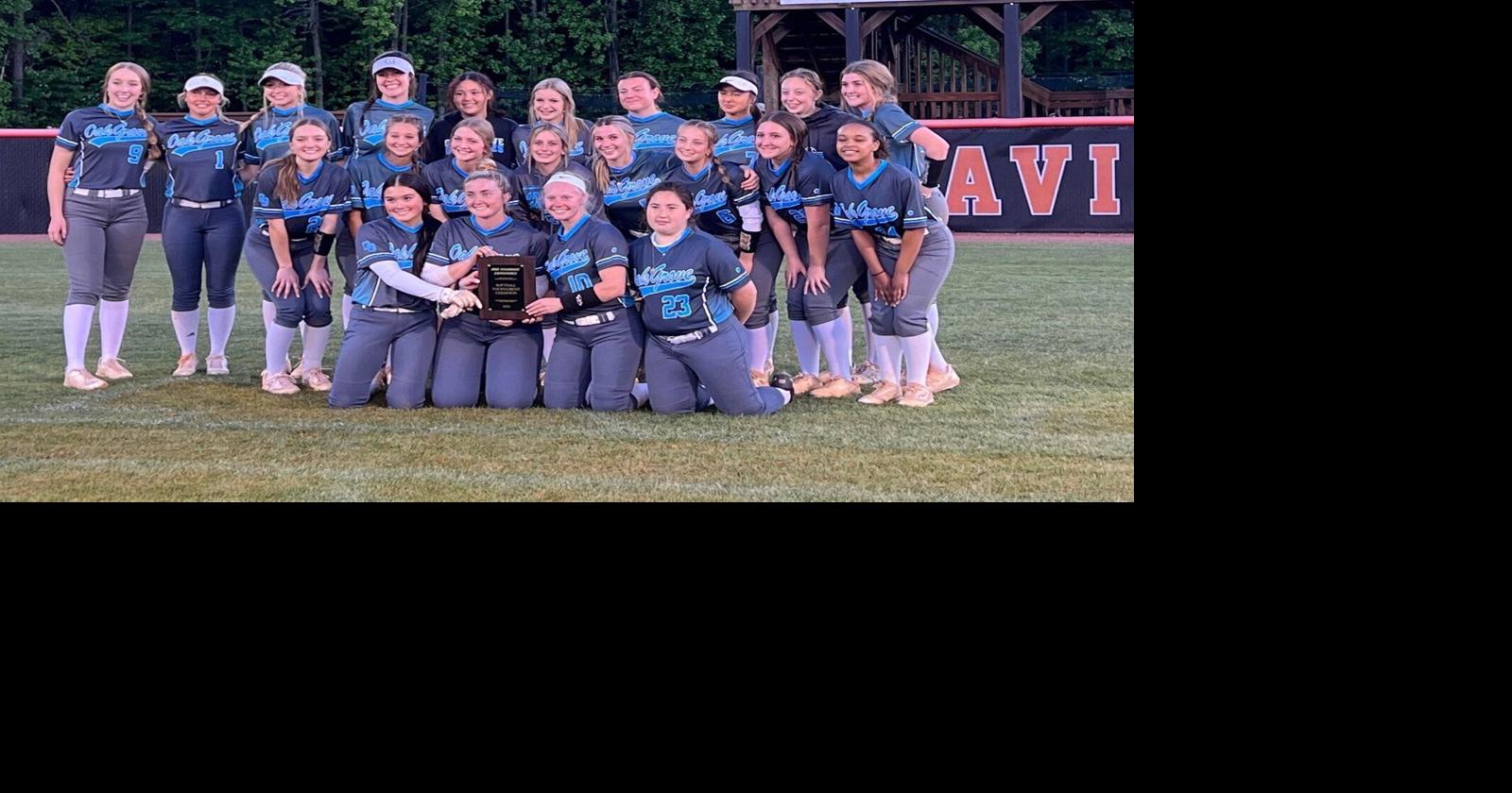 Grizzlies celebrate baseball and softball tourney titles; East and West ...