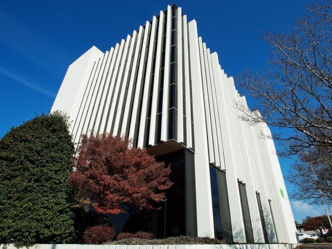 City of Lexington gets sneak peak at potential designs for old ...