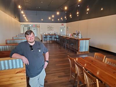 Thunder Road Grill adds a bar next door with plans to connect businesses | Entertainment | the ...