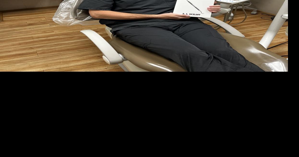 Tooth tales: Lexington dentist sinks his teeth into a new dental horror ...
