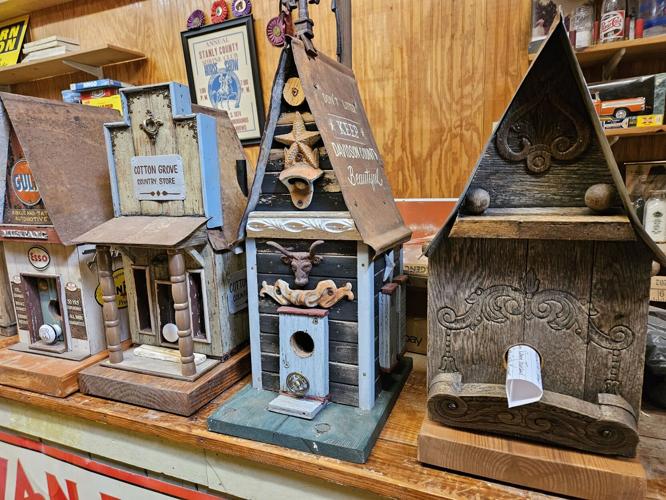 For the birds: Voice inside guides Davidson County artist when he makes ...