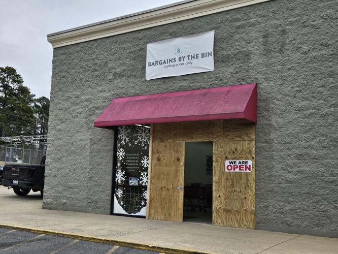Gun store may have been target of break in at Lexington bargain ...