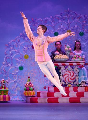 Leaping for joy: Teenager lands signature male role in ‘The Nutcracker ...