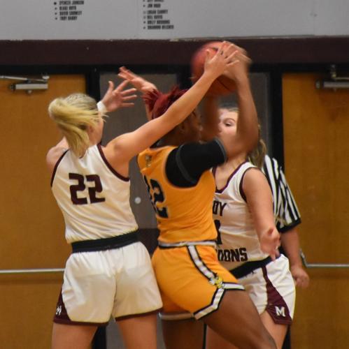 Lady Maroons lose heartbreaker | Sports | the-messenger.com