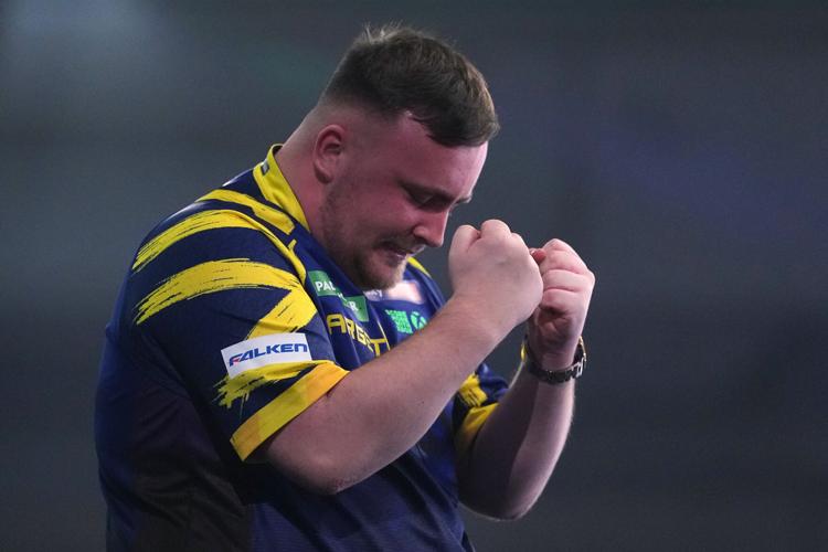 Littler wins back-to-back world darts titles at 18 | National | the ...