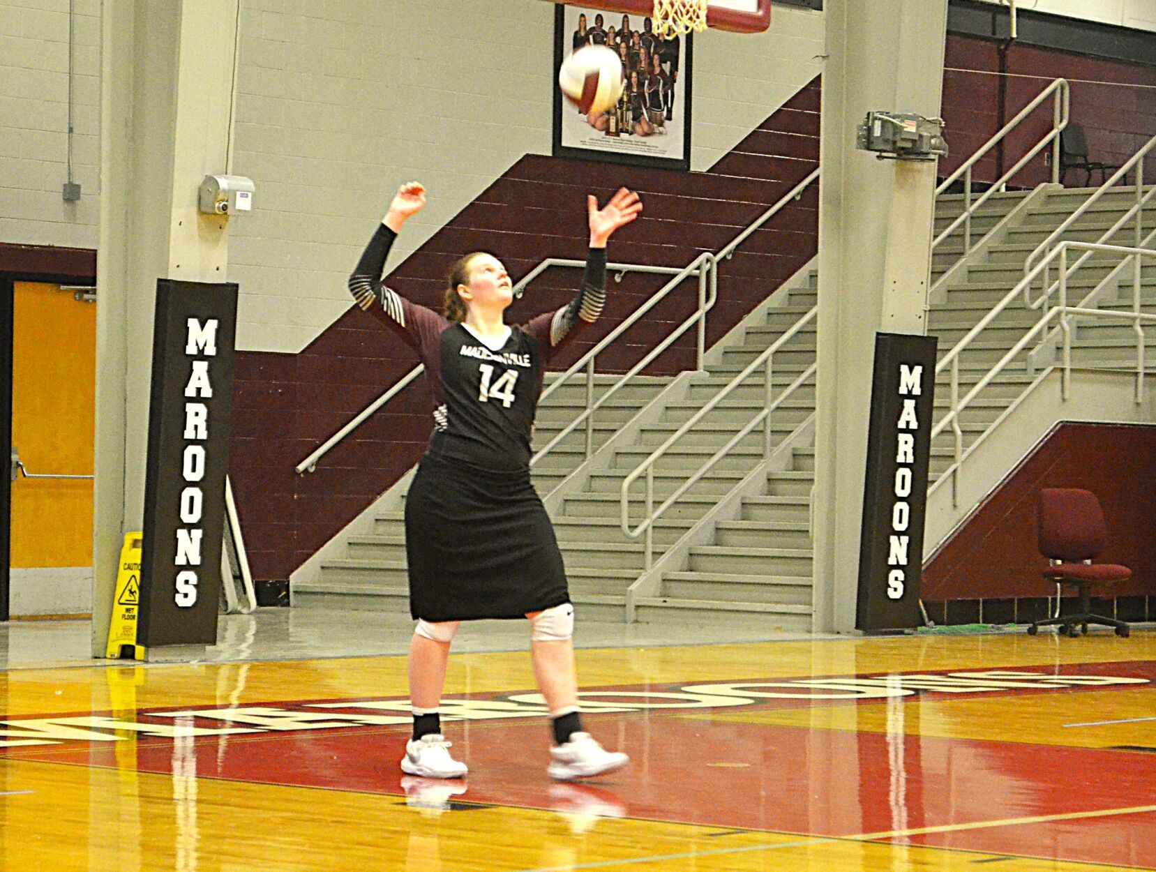 Madisonville volleyball gets back-to-back wins | Sports | the-messenger.com