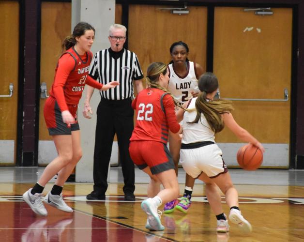 Barber leads Lady Maroons in win, shooting woes doom them in loss ...