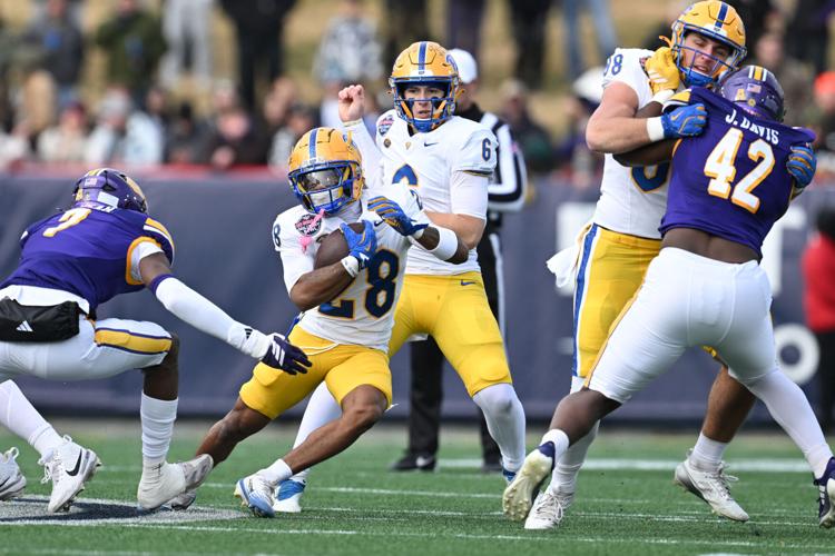 East Carolina takes advantage of 5 Pittsburgh turnovers, wins 23-17 in ...