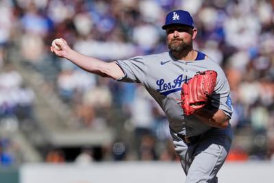Reliever Kirby Yates finalizes $5 million, 1-year deal with Los Angeles ...
