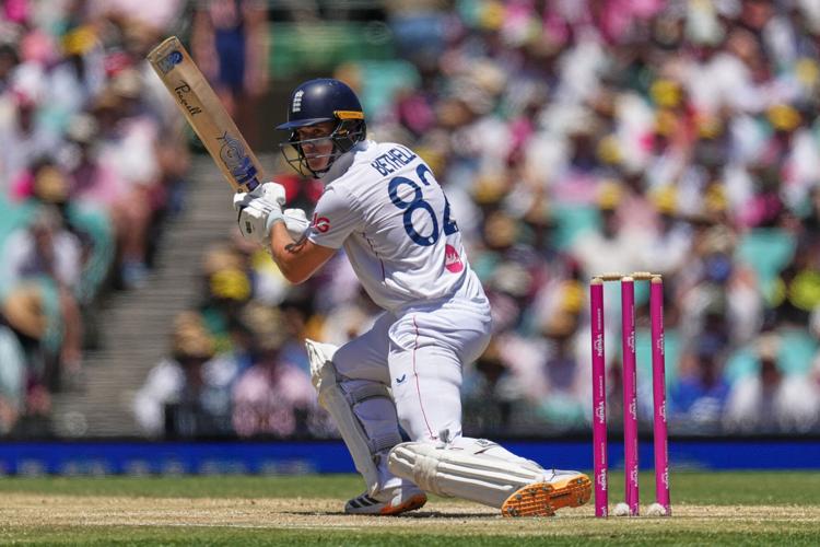 England rallies after early setbacks on Day 4 of final Ashes test ...