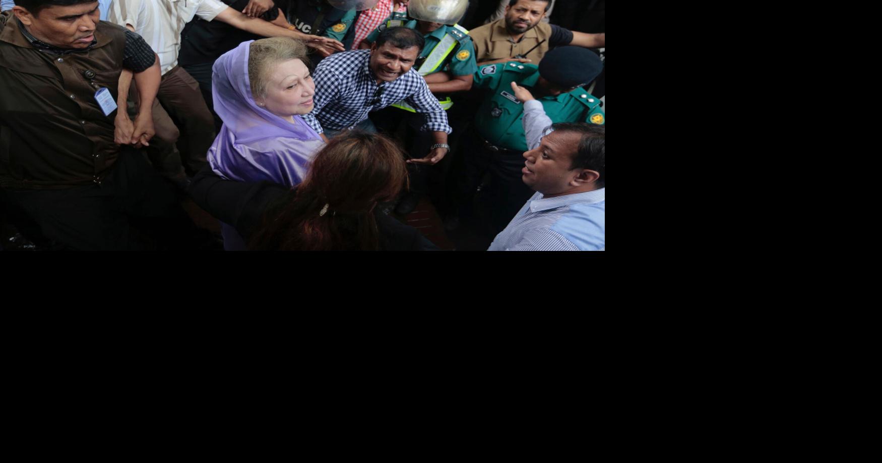 Huge crowds join funeral prayers for former Prime Minister Khaleda Zia ...