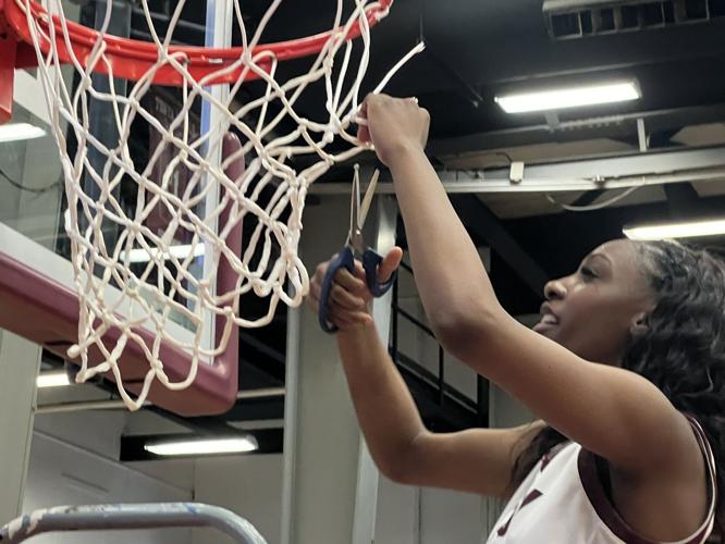 Lady Maroons get title back | Sports | the-messenger.com