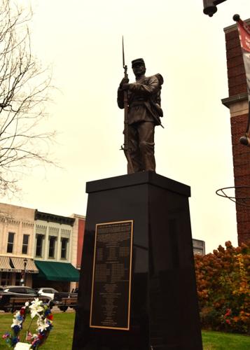 Hopkins County union statue honors soldiers and makes history | Dawson ...