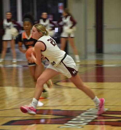 Bench big in Lady Maroon win | Sports | the-messenger.com