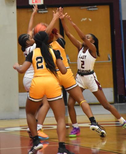 Lady Maroons lose heartbreaker | Sports | the-messenger.com