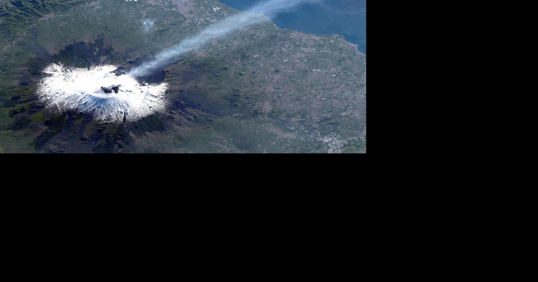 Mount Etna and Vesuvius caught erupting from space | National | the ...